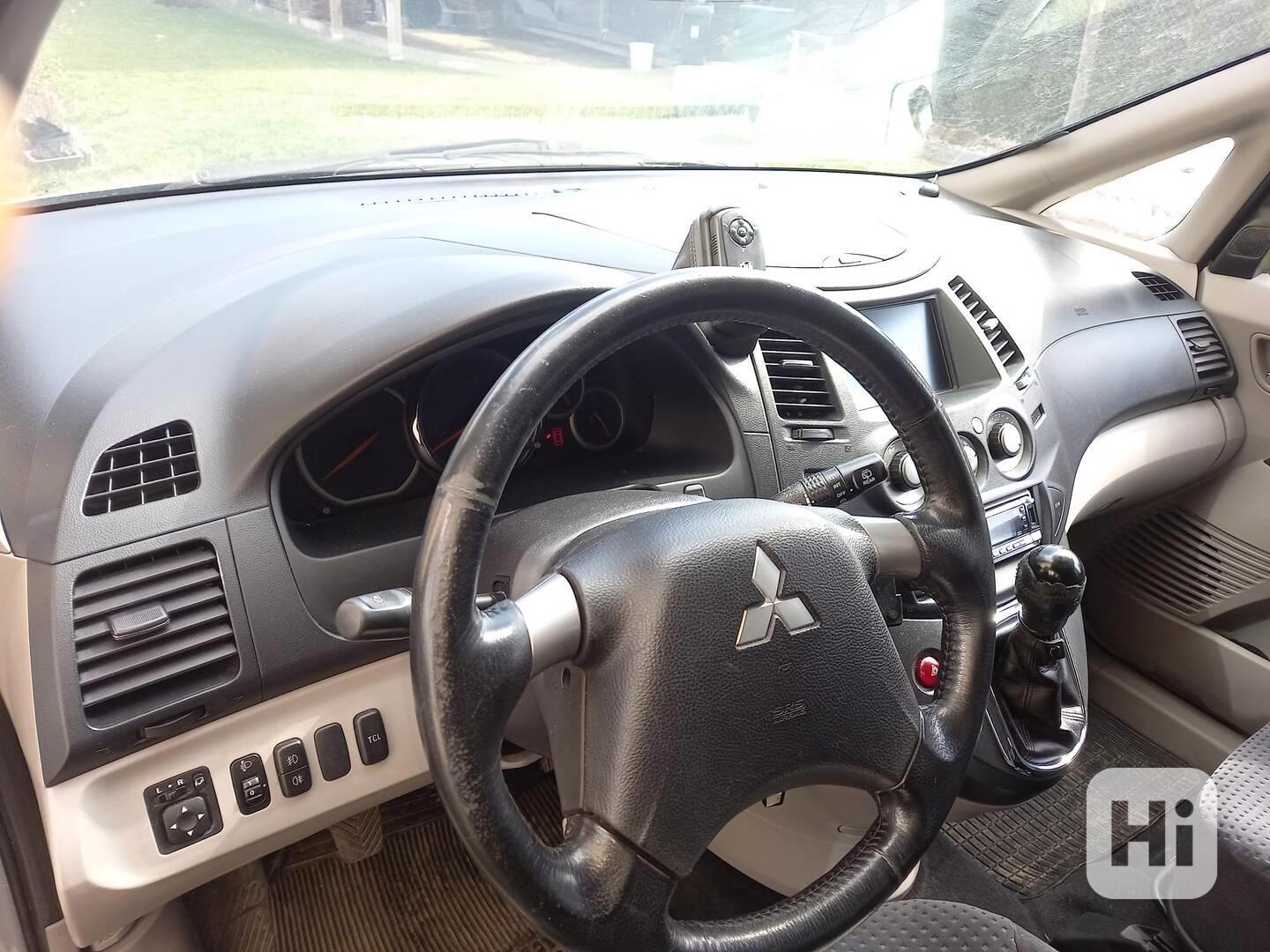Mitsubishi Grandis - bazar - Hyperinzerce.cz