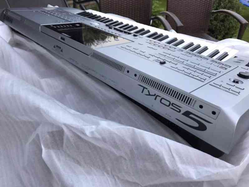 Yamaha Genos,Yamaha Tyros5,Yamaha PSR S950,900,Korg PA4 - bazar ...
