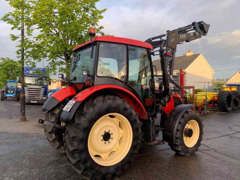 Traktor Zetor 6441 se zavaděčem - bazar - Hyperinzerce.cz