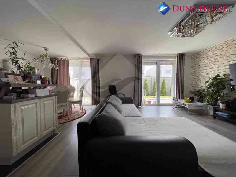 Prodej rodinného domu, pozemek 362 m2, Jindrlovská, Praha 9 - Hostavice / Jahodnice - bazar ...