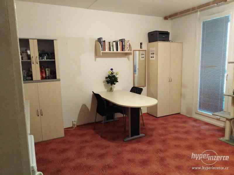 1kk byt Bolevec - bazar - Hyperinzerce.cz