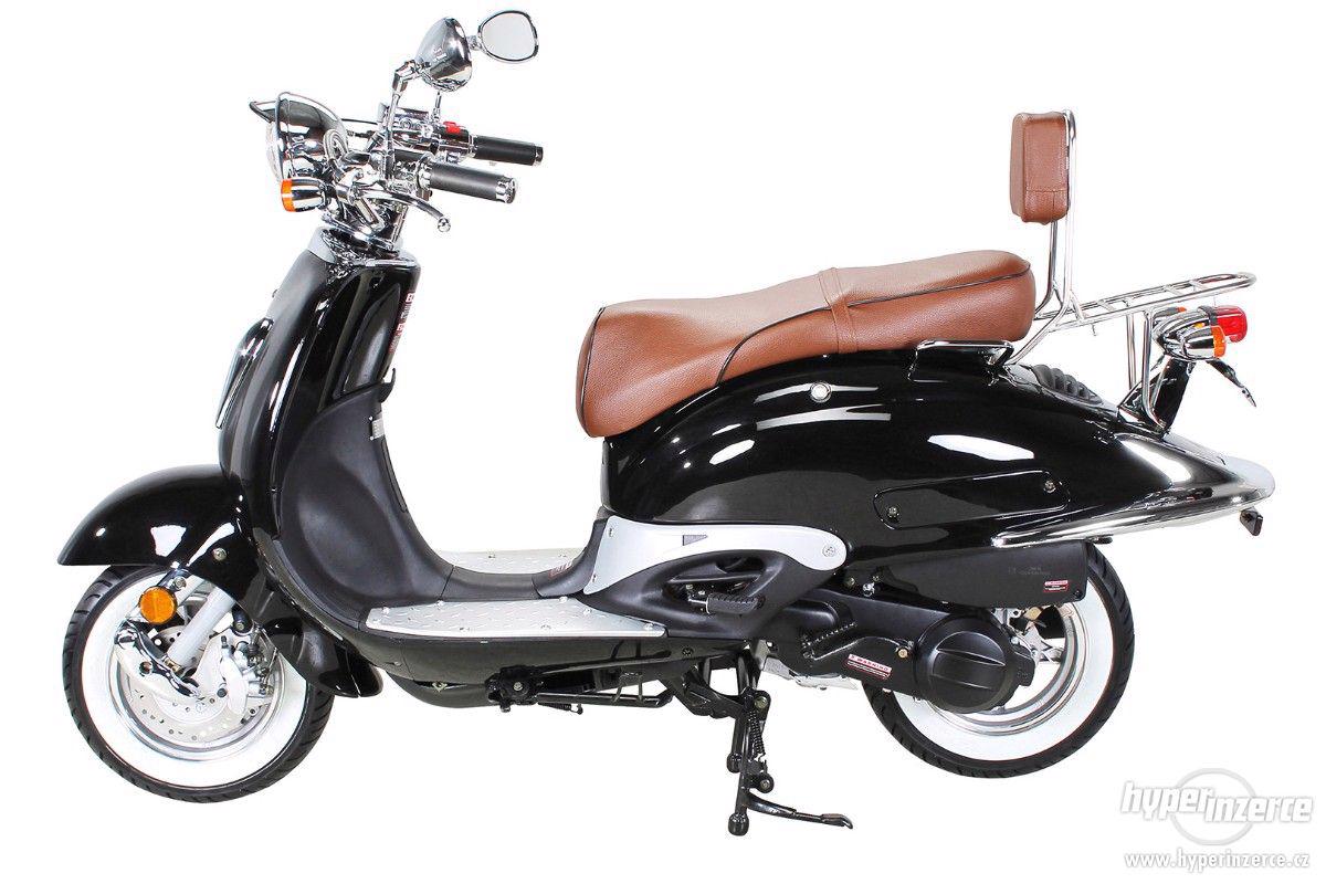 Nový skútr Znen Retro Classic ZN125T-E Euro 4 - bazar - Hyperinzerce.cz