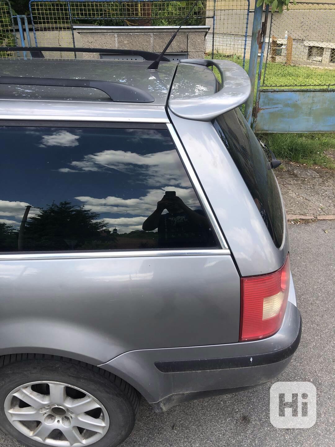 Spoiler kridlo VW PASSAT COMBI B5 B5.5 - bazar - Hyperinzerce.cz