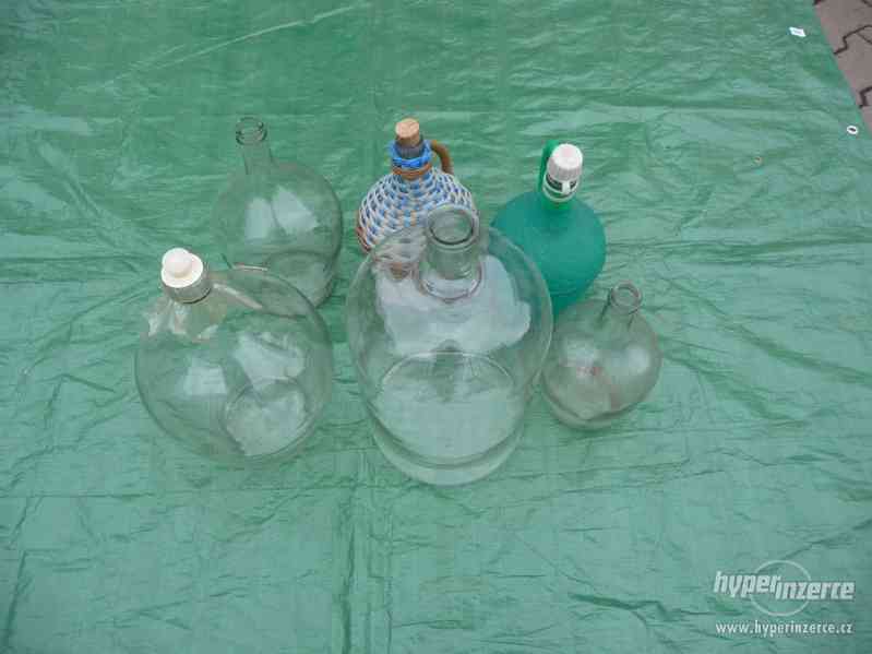 Skleněné demižony - bazar - Hyperinzerce.cz