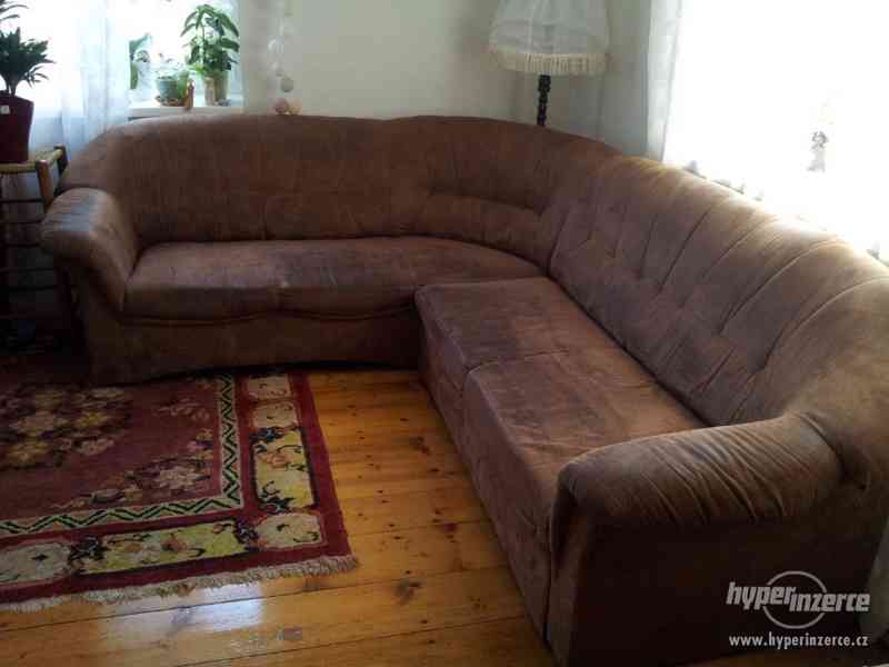 Rozkladaci rohova sedacka - bazar - Hyperinzerce.cz