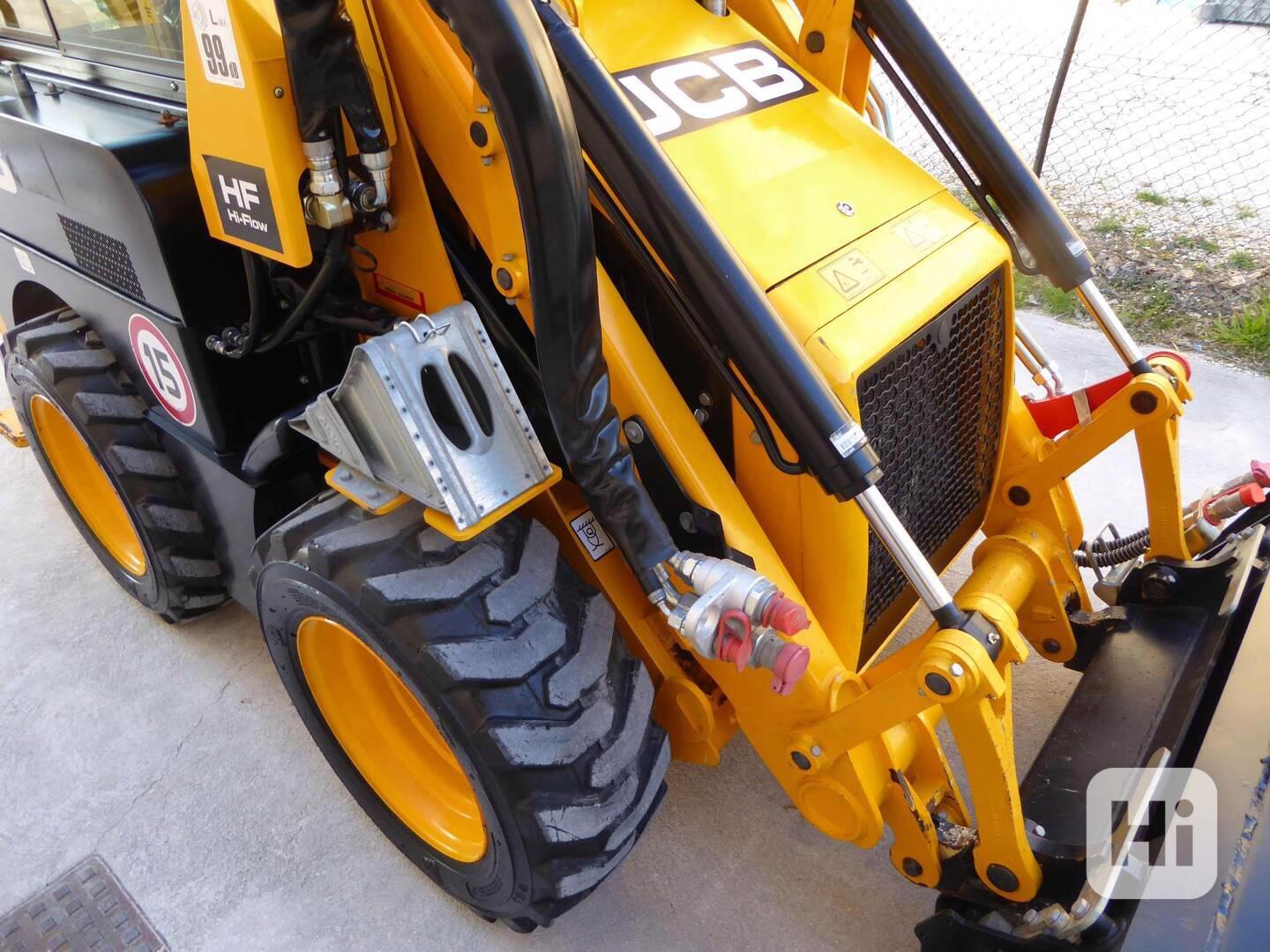 Minirypadlo JCB 1CX HF - bazar - Hyperinzerce.cz