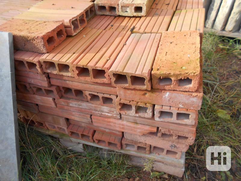 Duté cihly-příčovky - bazar - Hyperinzerce.cz