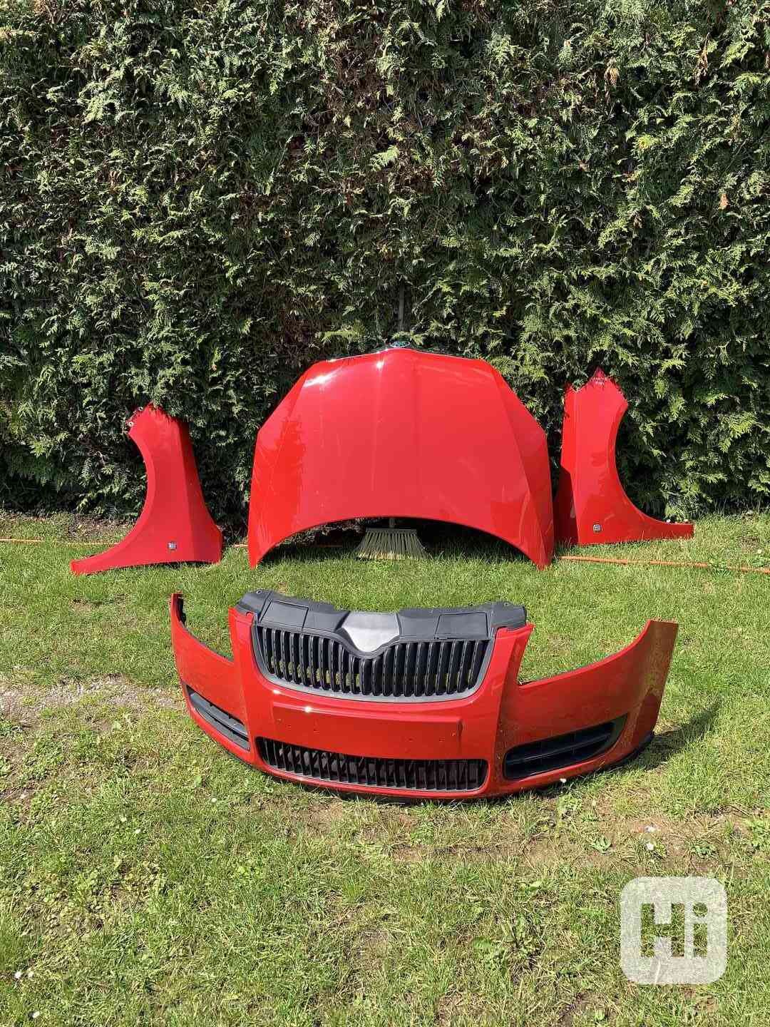 skoda fabia II 2 kapota cerveny 8151 naraznik dily blatniky - bazar ...