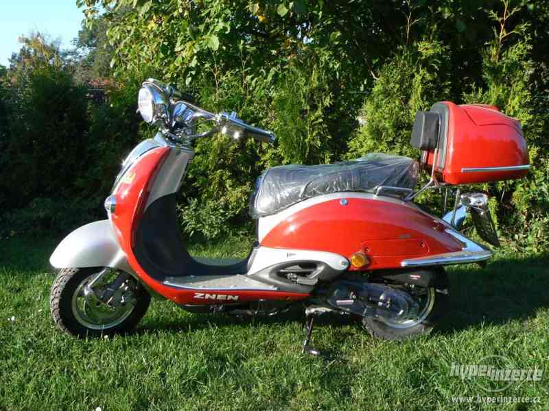 Retro skútr Znen-motor, nový skútr - bazar - Hyperinzerce.cz
