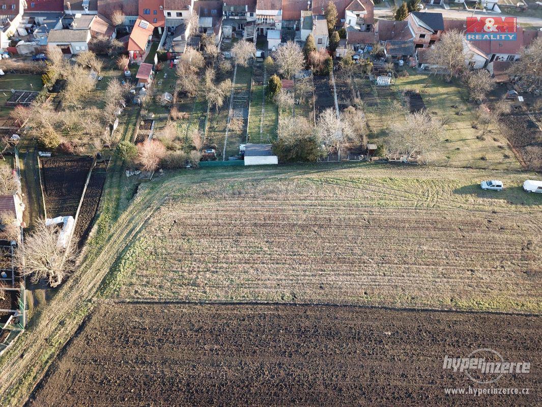 Prodej pozemku k bydlení, 1473 m?, Ivančice - bazar - Hyperinzerce.cz