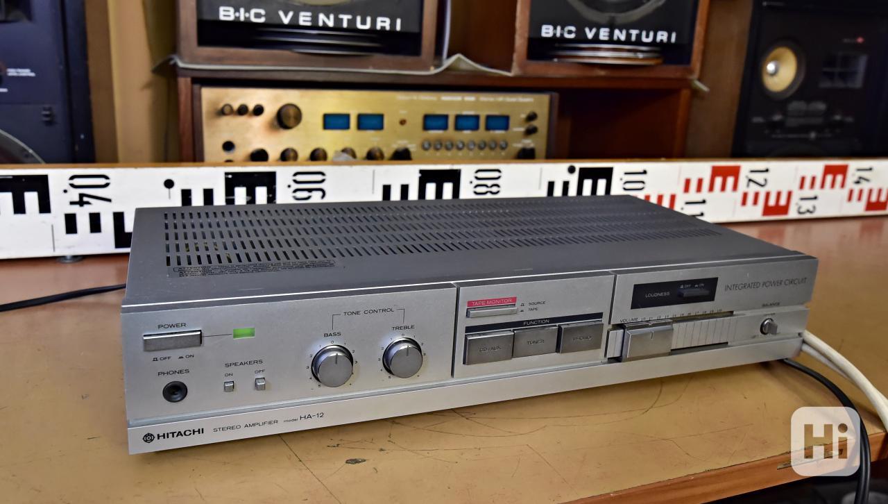 HITACHI HA-12 stereo zesilovač Japonsko 1984 - bazar - Hyperinzerce.cz