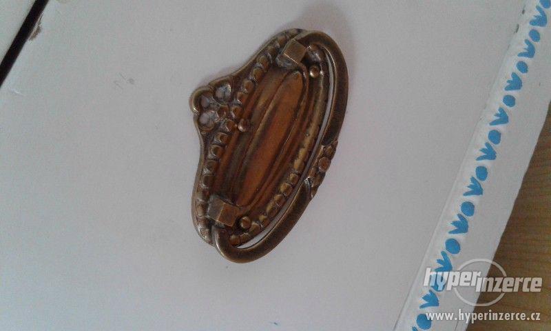 Prodám starožitnou obývací ložnici Ludvík 16 - bazar - Hyperinzerce.cz