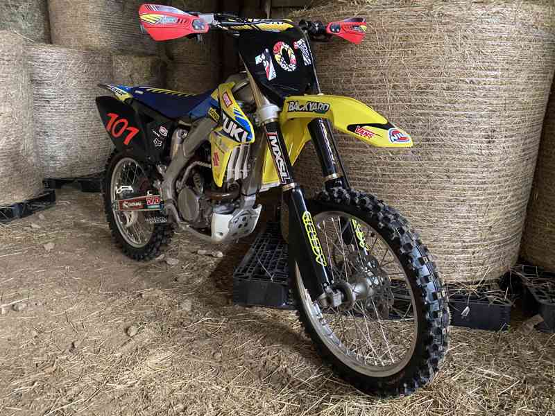 Suzuki RMZ 250 Build Year 2013 good condition - bazar - Hyperinzerce.cz