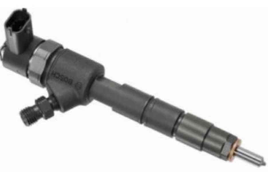 Vstřikovač BOSCH 0445110488 CV8Q9F593AA - bazar - Hyperinzerce.cz
