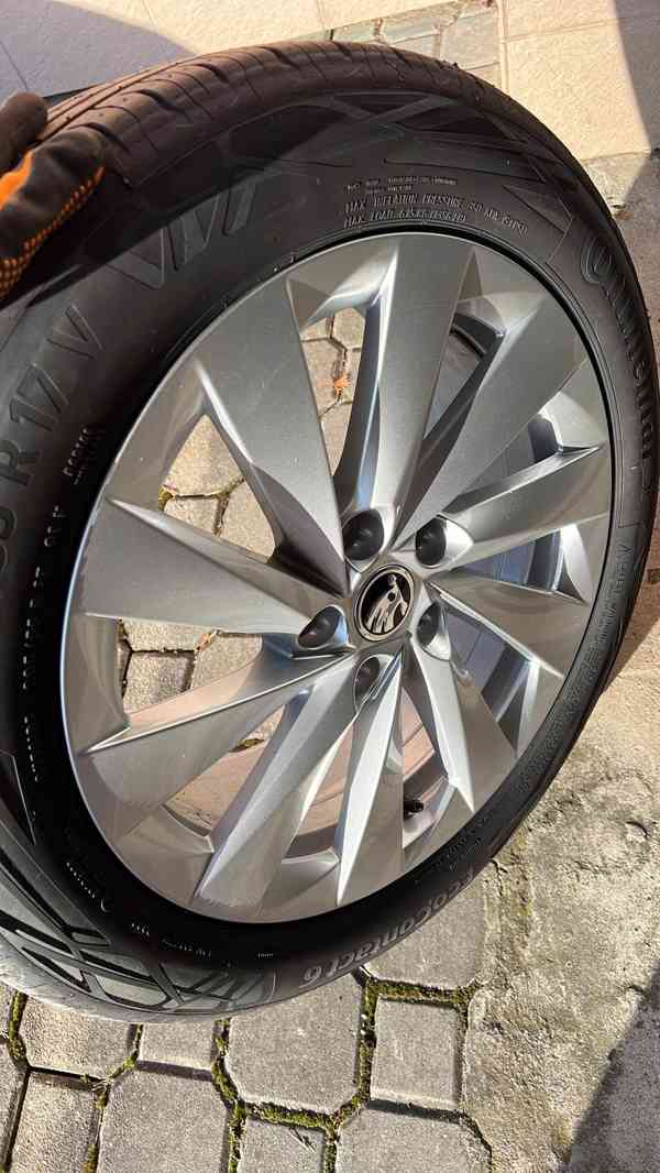 Prodám originální sadu kol z octavie 4 - 17 Mensa Aero. - bazar ...