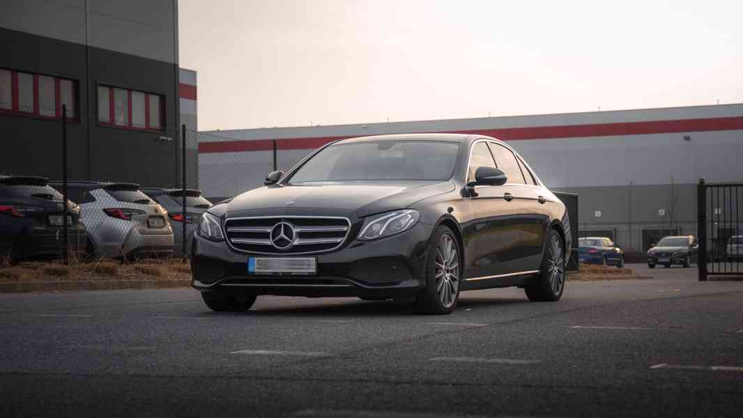 Mercedes-Benz E220d - bazar - Hyperinzerce.cz