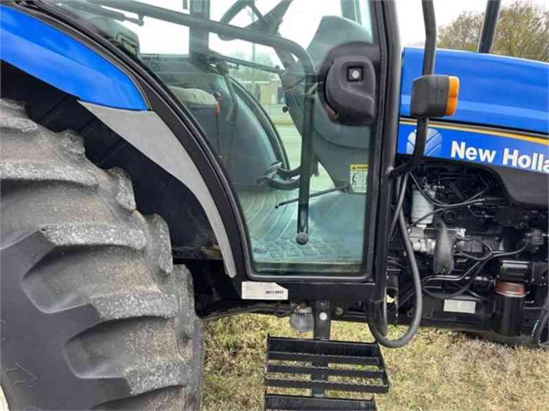Traktor NEW HOLLAND TD95D - bazar - Hyperinzerce.cz