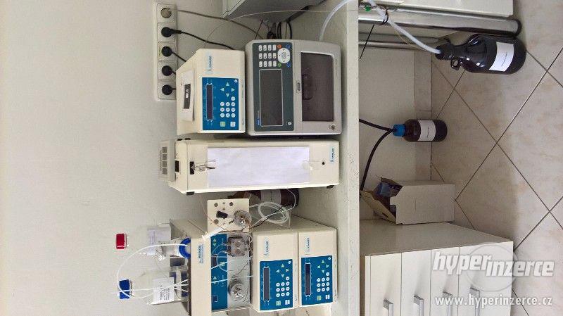 Kapalinový chromatograf Knauer Smartline - bazar - Hyperinzerce.cz