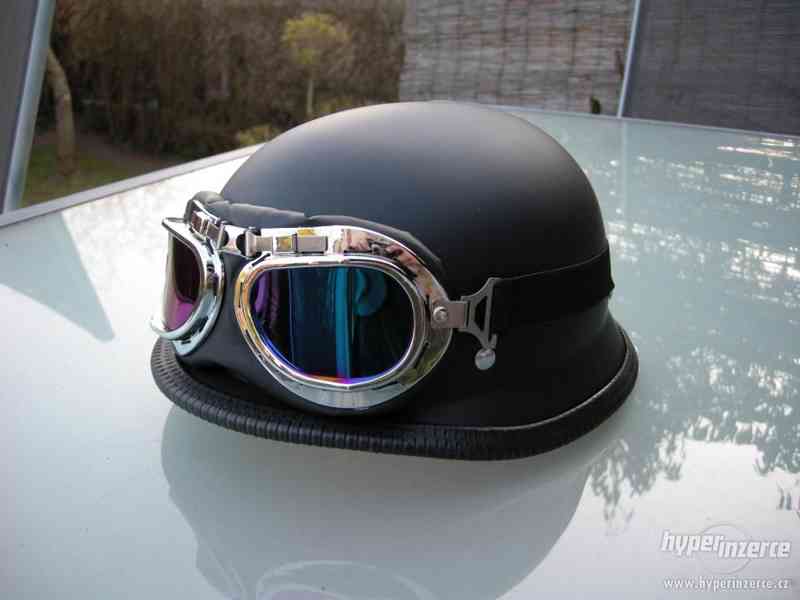 Luxusní helma na MOTO retro s brýlema - ÚPLNĚ NOVÁ - bazar ...