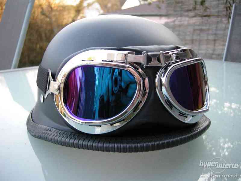 Luxusní helma na MOTO retro s brýlema - ÚPLNĚ NOVÁ - bazar ...