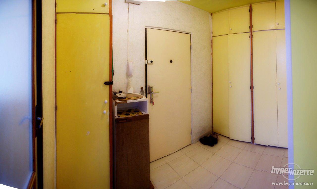 Pronájem bytu 2+kk Praha 4 - bazar - Hyperinzerce.cz