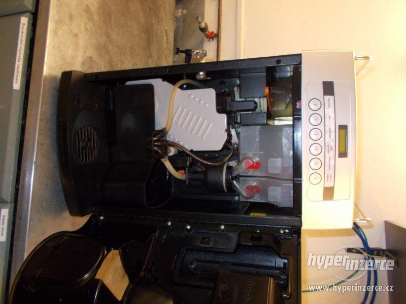 Automatický kávovar Mini RHEA - bazar - Hyperinzerce.cz