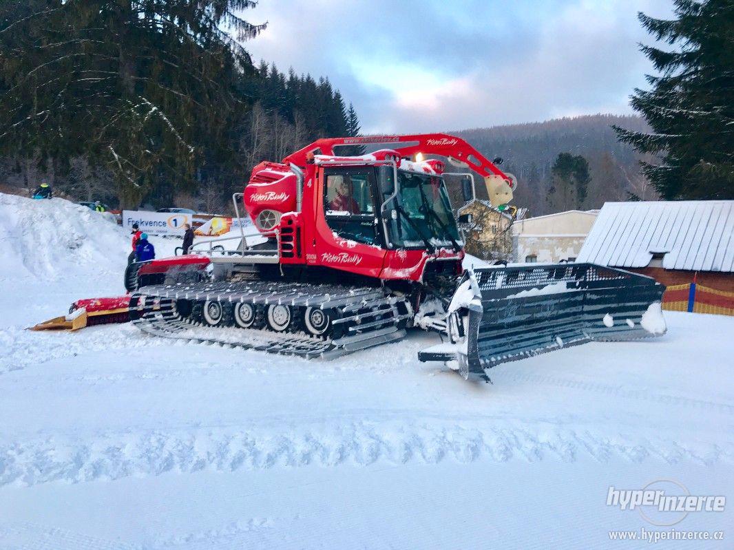Sněžná rolba PistenBully PB300W Polar s navijákem k prodeji - bazar ...