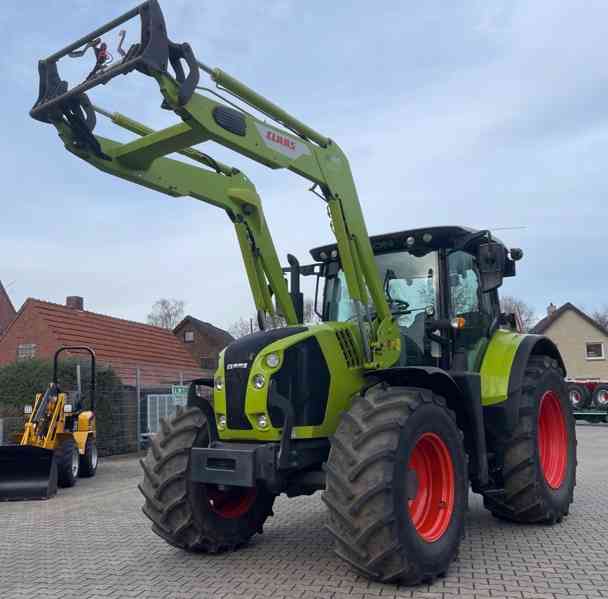 Claas Arion 610 CIS + Claas FL120 Front Loader - bazar - Hyperinzerce.cz