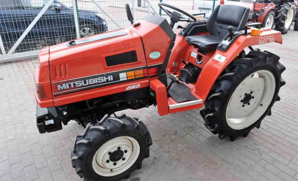 Traktor Mitsubishi MT18 4x4 18KM - bazar - Hyperinzerce.cz