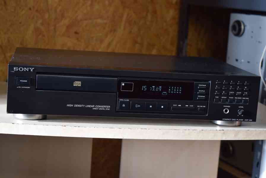 SONY CDP-295 LEVNÝ CD PŘEHRÁVAČ 2 !! - bazar - Hyperinzerce.cz