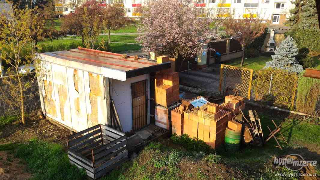 Prodám Unimo buňku - bazar - Hyperinzerce.cz