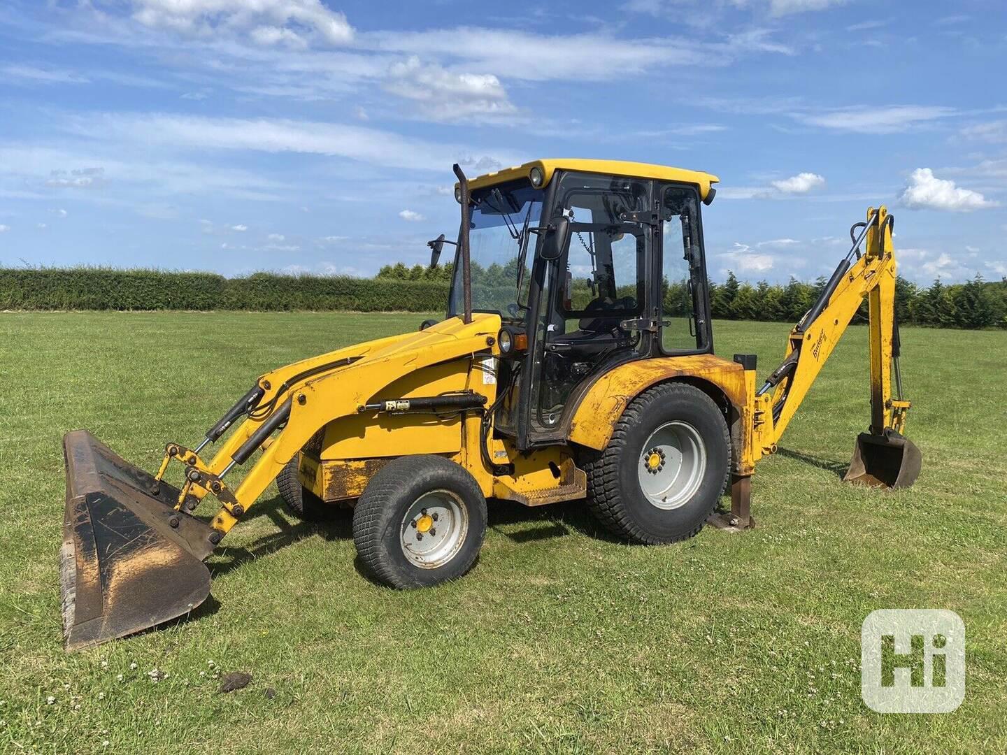 Traktorbagr Lewis Badger 3 JCB - plně funkční - bazar - Hyperinzerce.cz