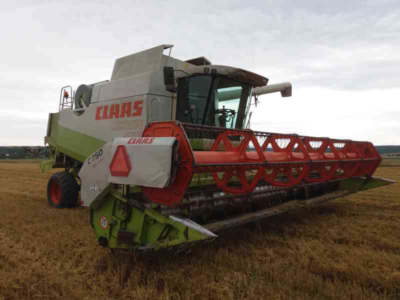 Claas Lexion 460 - bazar - Hyperinzerce.cz
