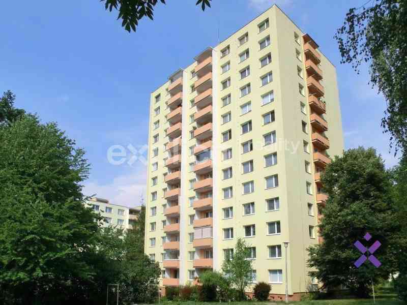 Pronájem, Byty 1+kk, 30 m2 - Zlín - Prštné - bazar - Hyperinzerce.cz