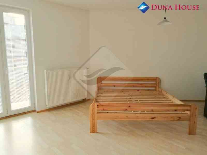 Prodej bytu 1+kk, 37,4 m2 + 4,5 m2 balkon, Praha 10, Záběhlice. - bazar - Hyperinzerce.cz