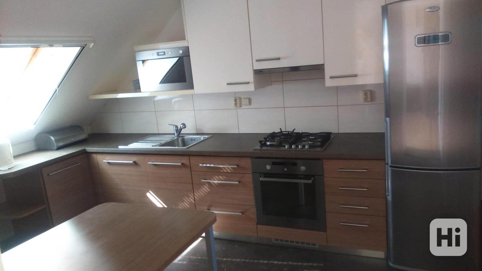 Pronájem bytu 3+1 v Kroměříži na Slovaně - bazar - Hyperinzerce.cz