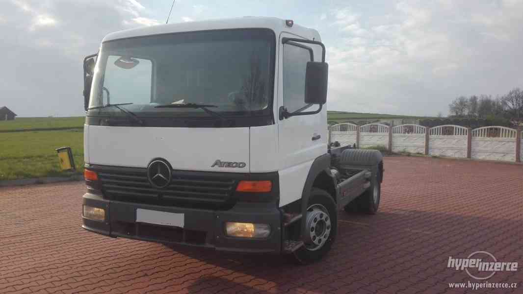 Mercedes Atego 1217 hákový nosič kontejneru - bazar - Hyperinzerce.cz