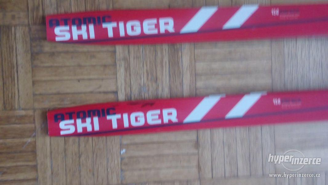 juniorské běžky 150cm zn . ATOMIC TIGER - bazar - Hyperinzerce.cz