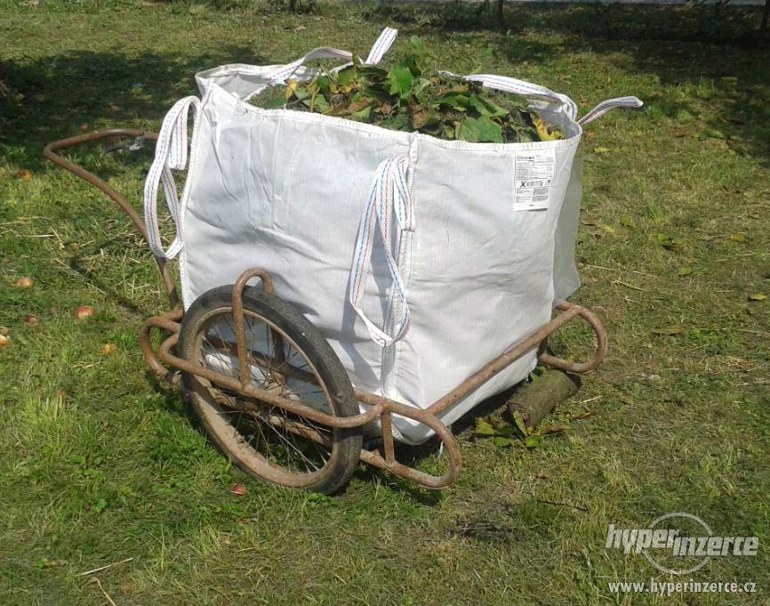 Vaky,pytle na LISTÍ, pevný materiál, velká nosnost - bazar ...