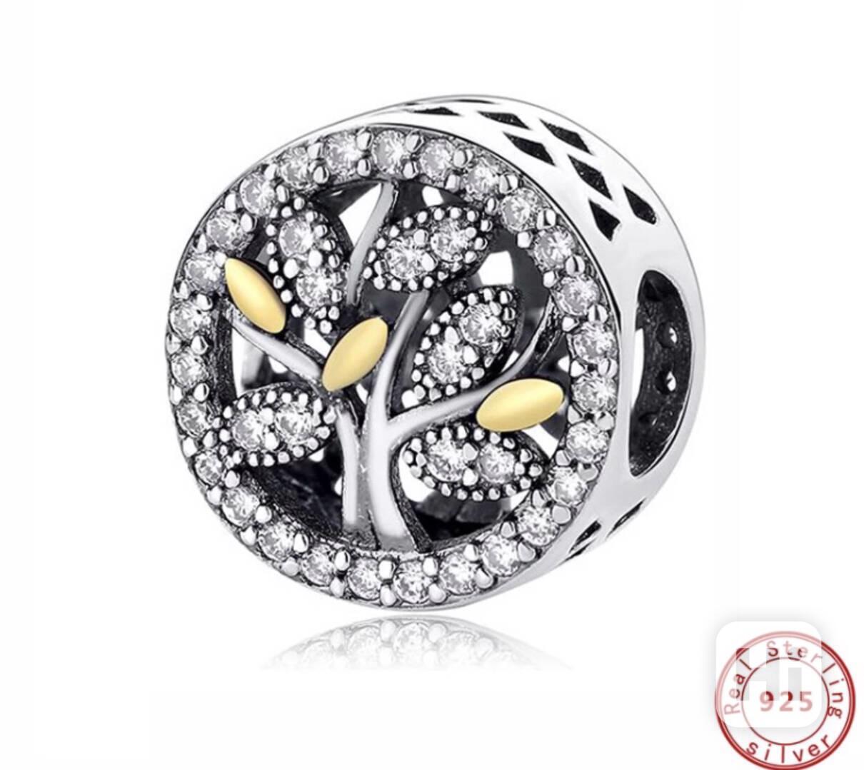 Krásný stříbrný Pandora přívěsek Strom života - bazar - Hyperinzerce.cz