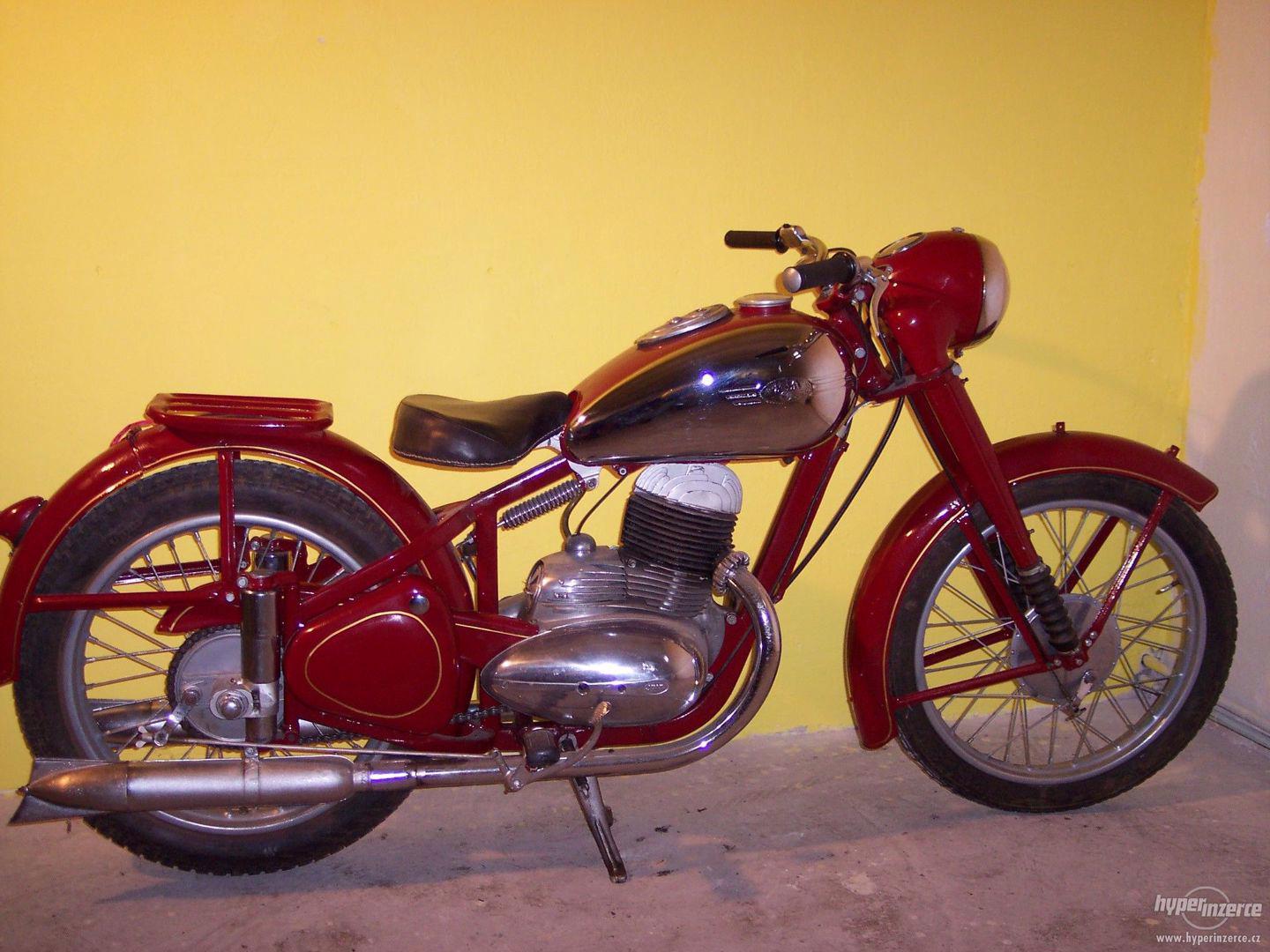 Jawa 250 pérák - bazar - Hyperinzerce.cz