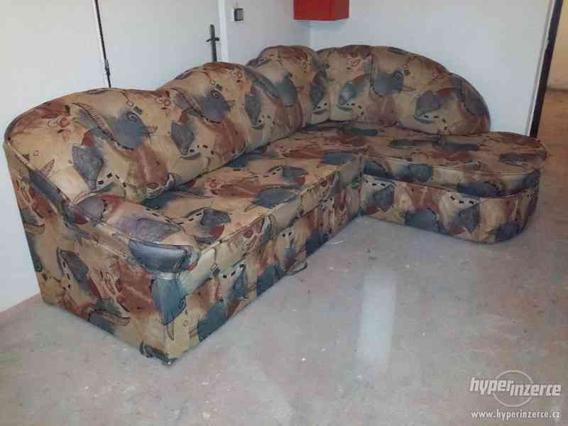 Rohový rozkládací gauč - bazar - Hyperinzerce.cz