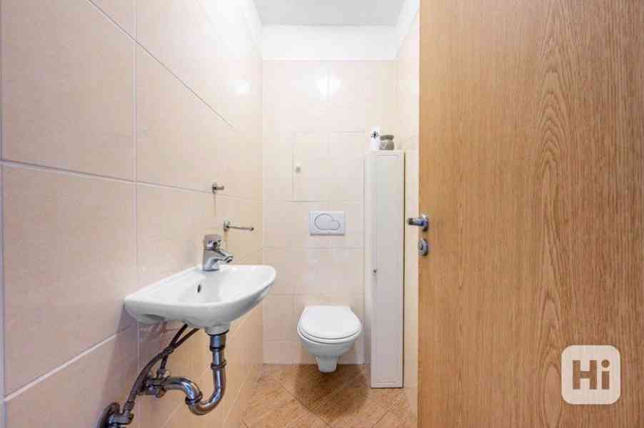 Prodej bytu 2+kk (52 m2) - bazar - Hyperinzerce.cz