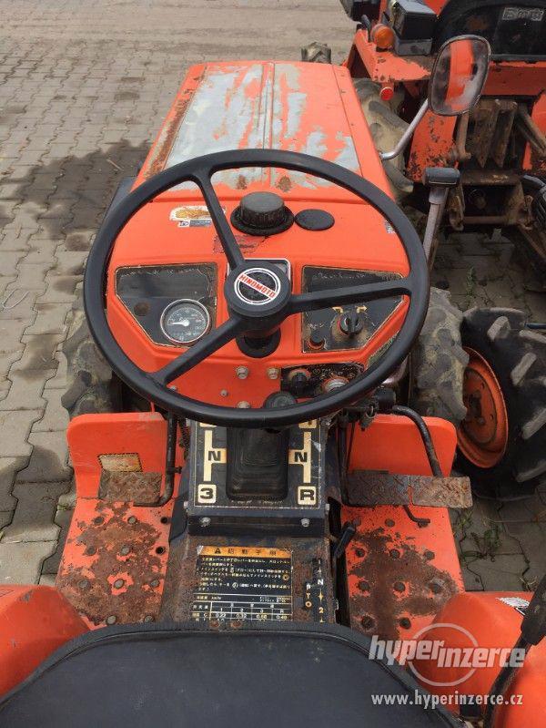Traktor Hinomoto C144, 14 Hp 4x4 - bazar - Hyperinzerce.cz