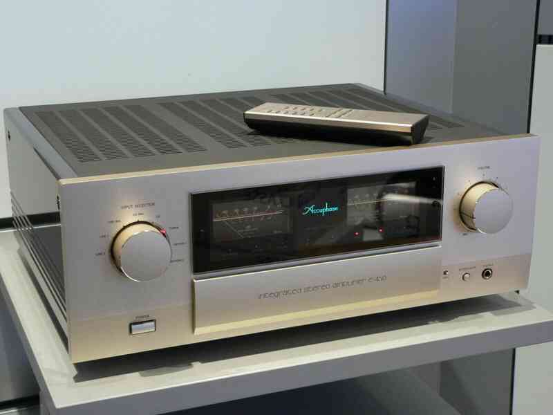 Accuphase E-450 with DAC-40 digital module - bazar - Hyperinzerce.cz