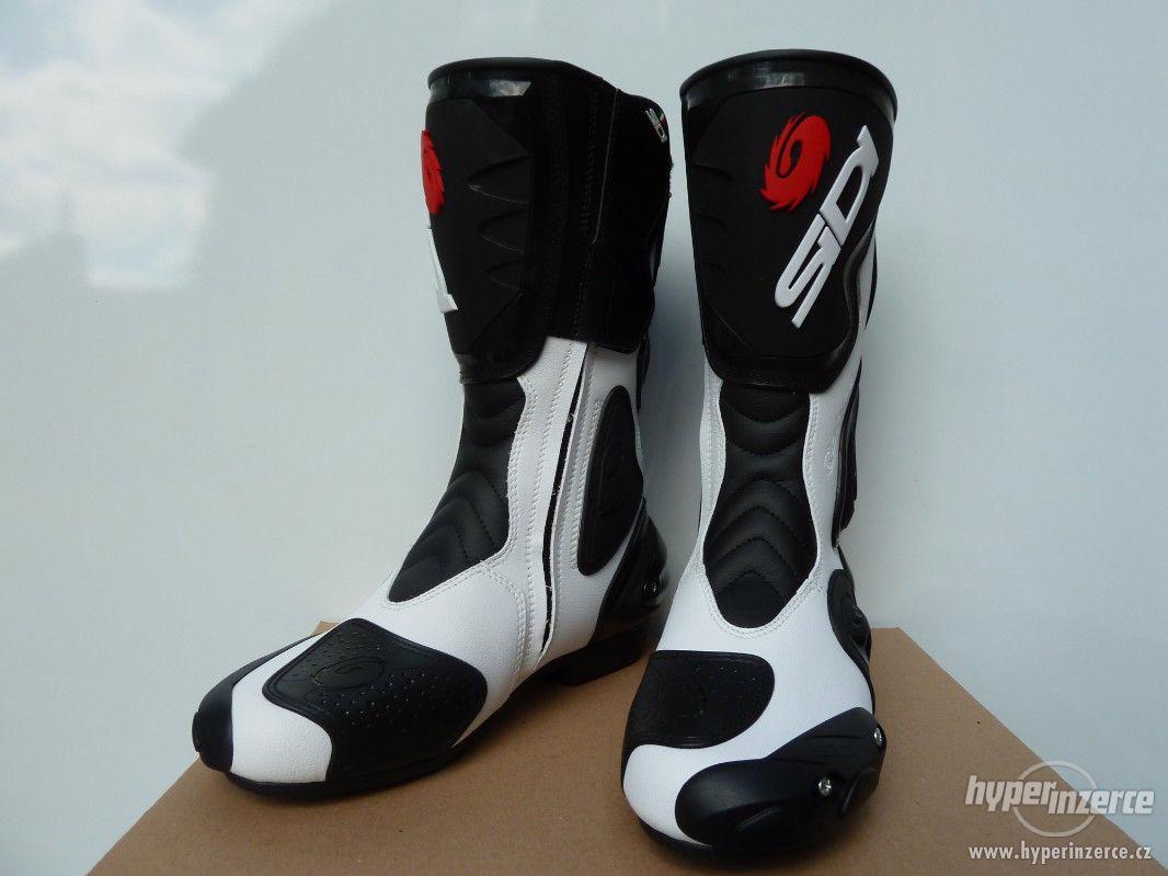 Boty na motorku Sidi Cobra White vel.42 - bazar - Hyperinzerce.cz