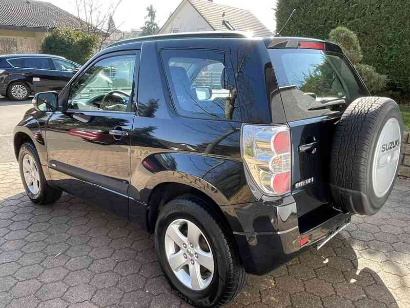 Suzuki Grand Vitara 1.6 City benzín 78kw - bazar - Hyperinzerce.cz