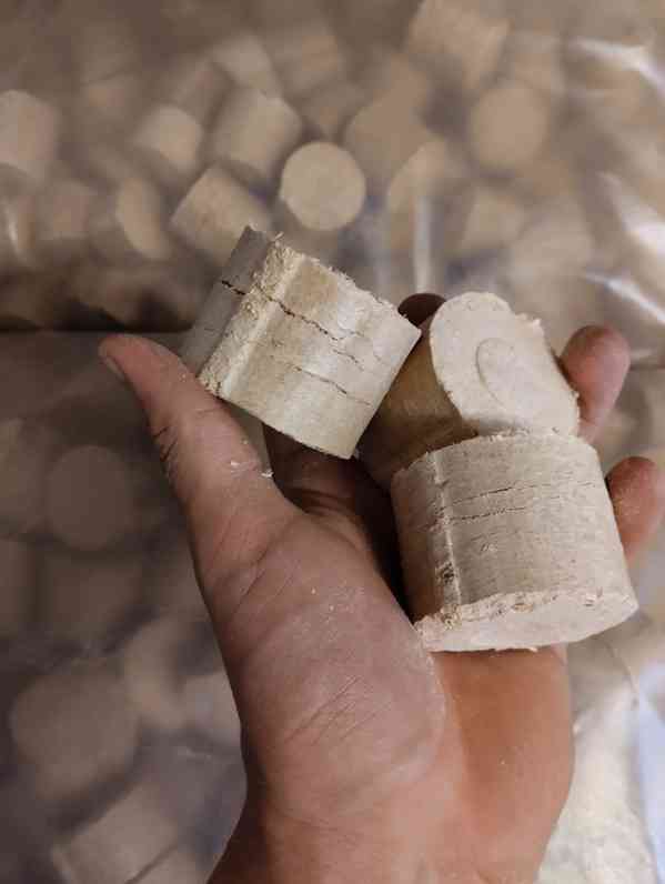 Daniel Hájek - bazar - Hyperinzerce.cz