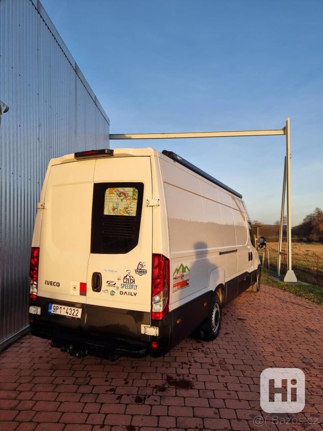 Obytná dodávka Iveco Daily - odpočet DPH - bazar - Hyperinzerce.cz