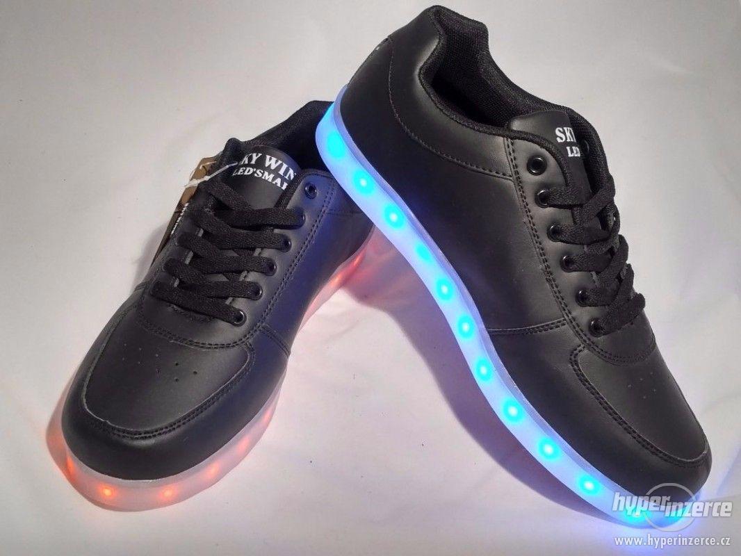 Svíticí LED boty - bazar - Hyperinzerce.cz